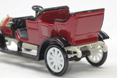 ミニカーでたどる自動車歴史 時代/自動車メーカー別 エドワード期 イタリア 全て ページ 1